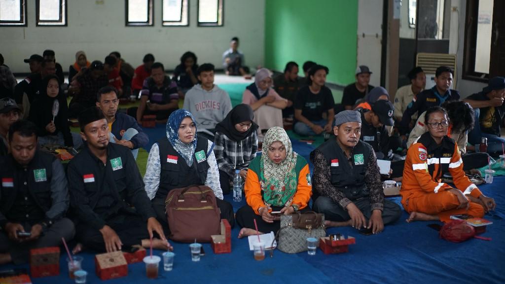 Seminar di Mapalangit Biru STID Al Biruni Cirebon Berlangsung Sukses ...