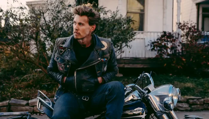 Review Film The Bikeriders: Romantisme Geng Motor Amerika Serikat ...