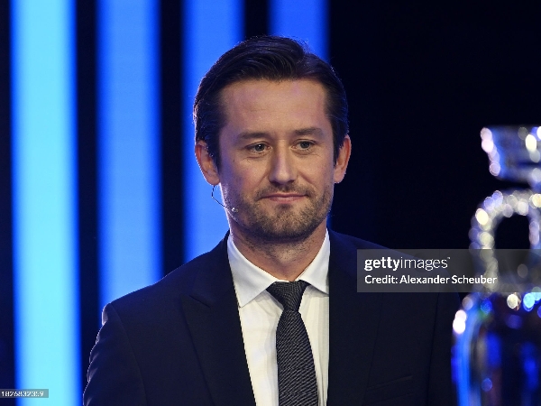 Tomas Rosicky Calon Kuat Direktur Olahraga Baru Arsenal – KOMBI.ID