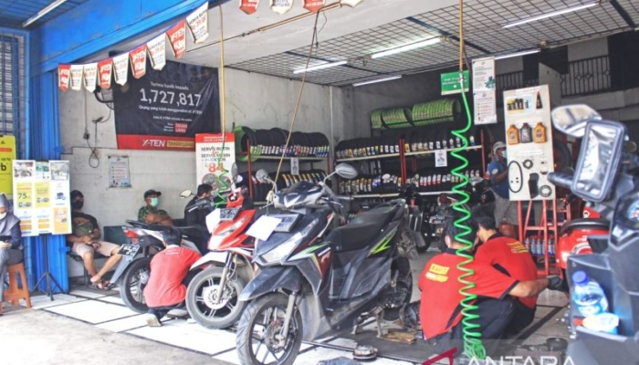 Risiko gunakan ban bekas vulkanisir pada sepeda motor – KOMBI.ID