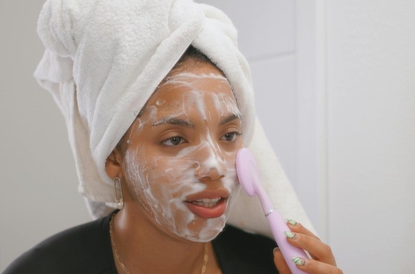 6 Manfaat Collagen Untuk Wajah Yang Sehat dan Awet Muda – KOMBI.ID