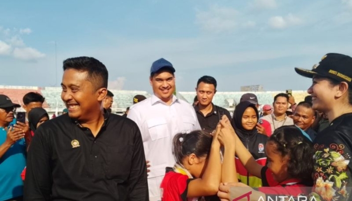 Menpora dukung perbaikan GOR Sport Center Dharmasraya – KOMBI.ID