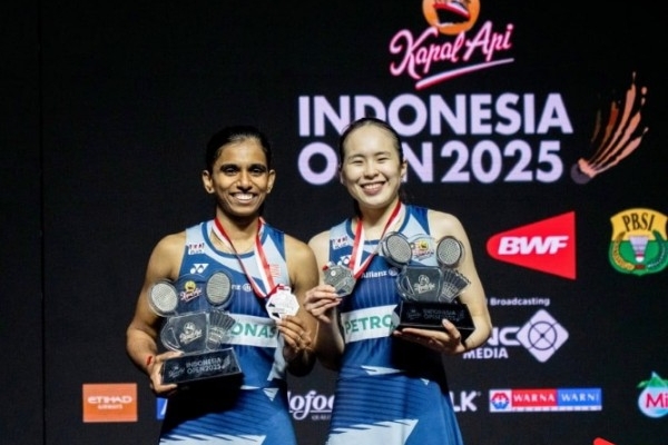 Pearly Tan/M Thinaah Naik Peringkat Tertinggi di Posisi 2 Dunia – KOMBI.ID