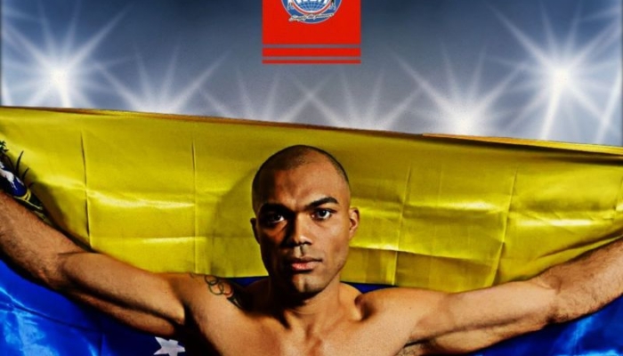 Petinju tak terkalahkan Albert Ramirez juara interim WBA – KOMBI.ID