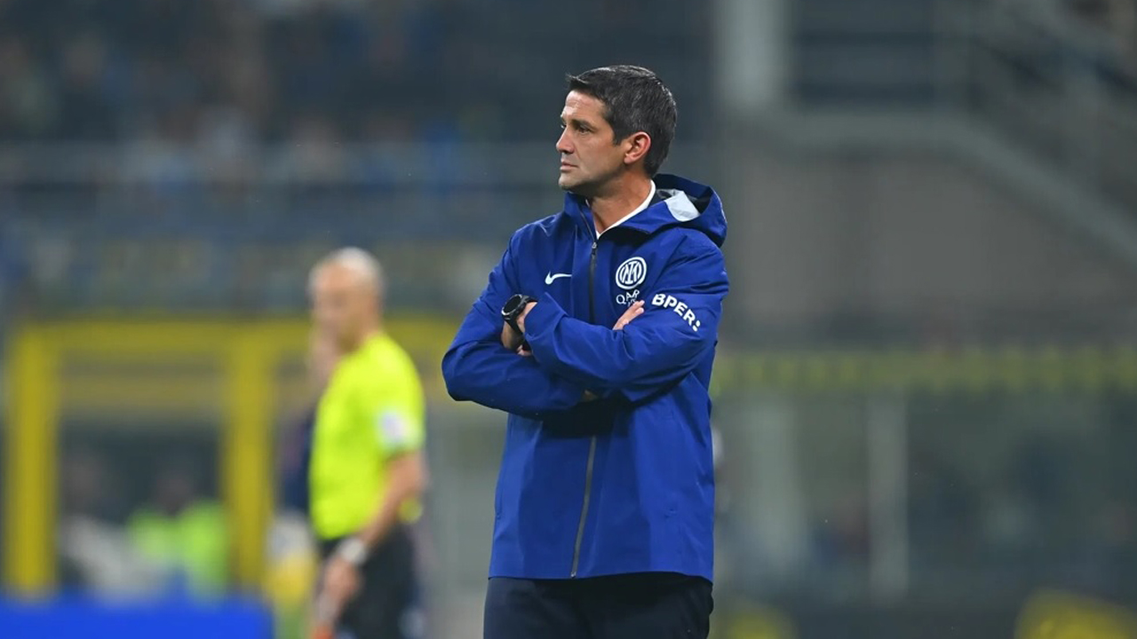 Latihan Intens di Appiano Gentile, Cristian Chivu Siapkan Tim Lawan ...