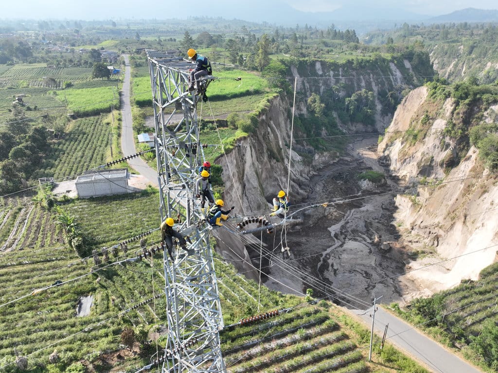 PLN Pindah Tower SUTT Jauhi Lubang Longsor di Aceh Tengah – KOMBI.ID