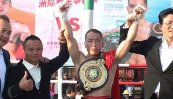 De-Kang Wang TKO Gomez untuk pertahankan juara super bantam WBA Asia ...