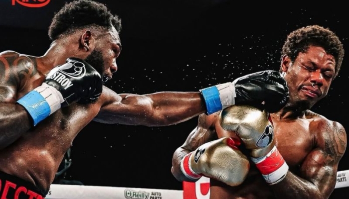 Adames sebut siap hadapi siapa pun seusai pertahankan sabuk juara WBC ...